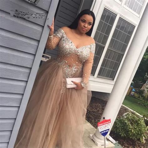 Long Sleeve Plus Size African Prom Dresses Beaded Rhinestone A Line Off