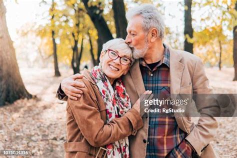 Mature Couple Wearing Glasses Photos And Premium High Res Pictures