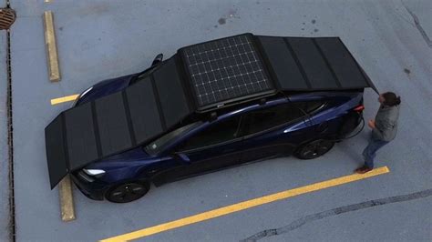 Gosuns Ev Solar Charger Unfolds From Your Cars Roof Core77
