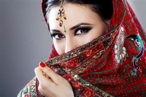 The Magic Of Portraiture Photographer Olena Zaskochenko Slovakia