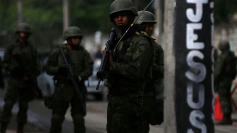 Las Fotos Del Megaoperativo En La Favela Kelsons De Río De Janeiro