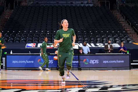 Sue Bird Becomes First Wnba Player To Record 3 000 Career Assists