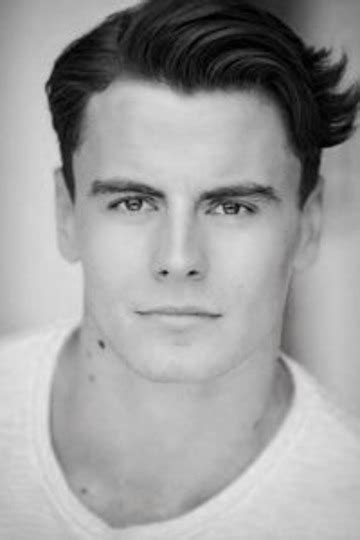 Michael Oreilly Actor Bio And Production Dress Circle
