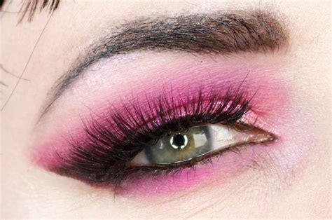 Monster High Draculaura Makeup Tutorial Fun And Easy Halloween