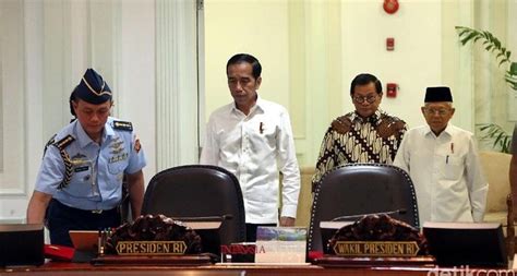 Survei Litbang Kompas 69 1 Responden Puas Kinerja Jokowi Maruf
