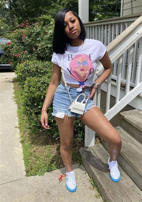 Hoodbrattingz🏚💛 •follow Liimed0ll Team🐍💕for More😍 Teenage Fashion