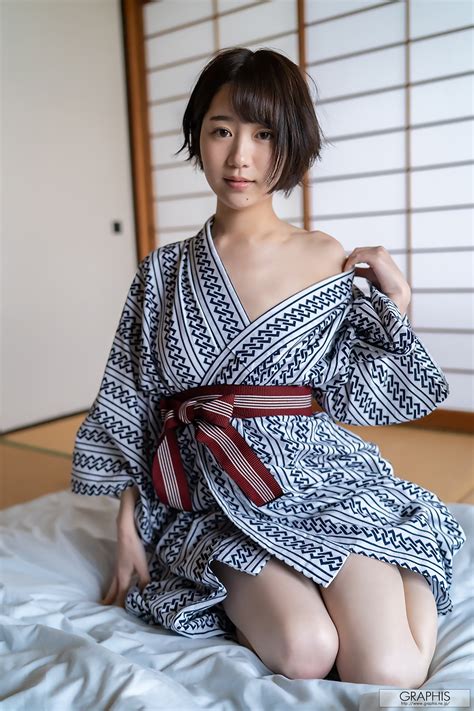 Shiho Fujie 藤江史帆 [graphis] Gals 「pele Clara」 Vol 03 Share Erotic
