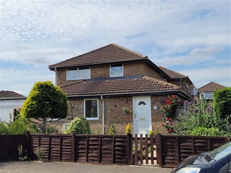 3 Bed Detached House For Sale In Hallsfield Cricklade Swindon Sn6