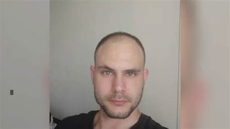 Père De Famille Connu De La Justice Qui Est Romain C Mis En