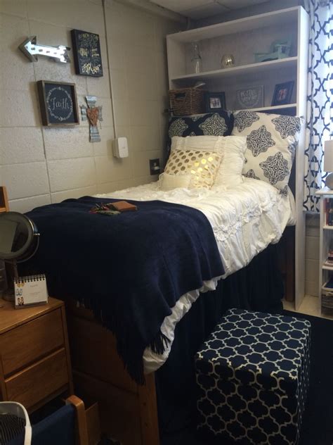 Vail 557 Samford University Eliza Capps Cool Dorm Rooms College