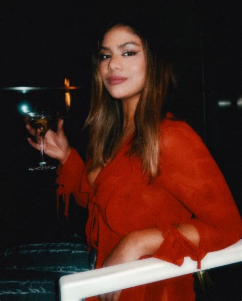 Ꮪ Ꮖ Ꮇ Ꭱ Ꭺ N Ꮪ Ꮜ Ꮮ Ꭲ Ꭺ N Ꭺ • Simransultanaofficial On Threads