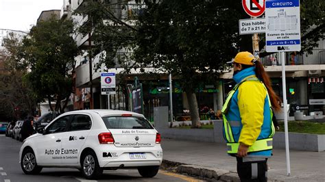 Nació Con Problemas De Audición Pero Logró Convertirse En Icono Del