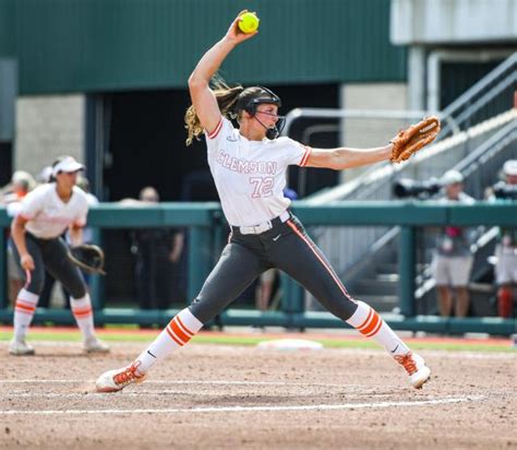 Clemsons Valerie Cagle Provides Significant Test For Oklahoma Sooners