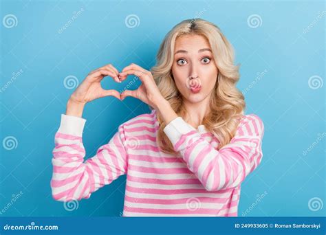 Photo Of Flirty Millennial Blond Hairdo Lady Show Heart Blow Kiss Wear