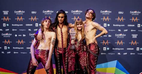 Italiaanse Songfestivalwinnaar Måneskin Negatief Getest Op Drugs