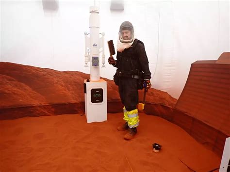 Nasas Mars Isolation Experiment Hits Half Year Mark Mashable