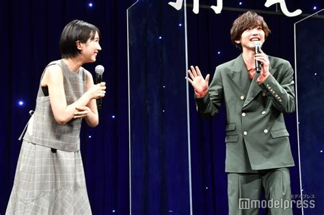なにわ男子・道枝駿佑、20歳のバースデーサプライズに感激 ファンのペンライトに「ライブが始まるのかなと」＜今夜、世界からこの恋が消えても