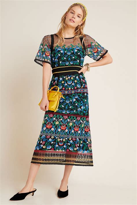 Esther Embroidered Midi Dress Anthropologie In 2020 Embroidered