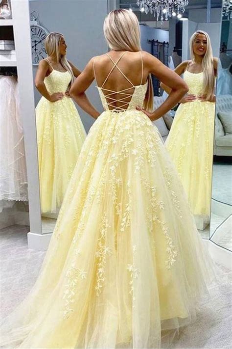 Yellow Tulle Spaghetti Straps Scoop A Line Prom Dresses With Appliques