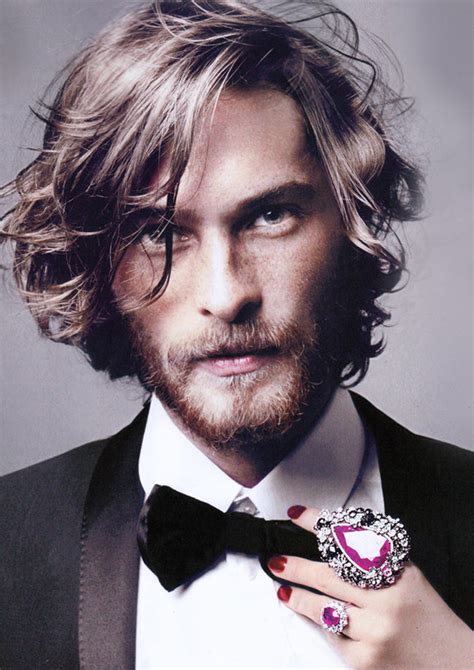 20 Best Wavy Hairstyles For Men How To Get Wavy Hairstyles Atoz