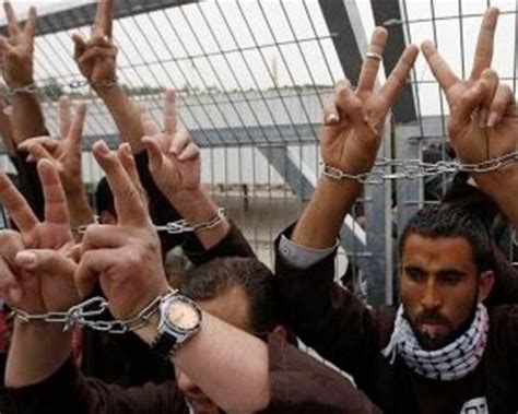 الأسيران سائد صلاح و علام ملحم يدخلان عاميهما الـ 19 في سجون الاحتلال Pnn