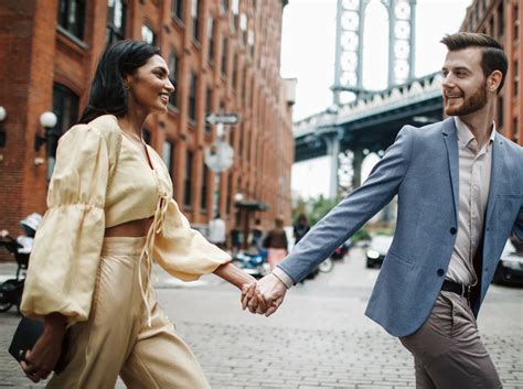 Everything To Know About Dating In Your 30s The Everygirl