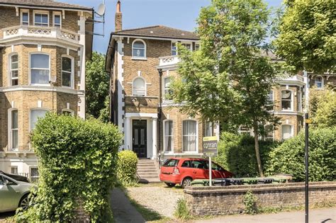 Conran 2 Bedroom Property For Sale In Burnt Ash Road Lee Se12 £