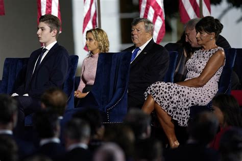Trump Says Melanias Mother Is ‘very Ill During New Years Eve