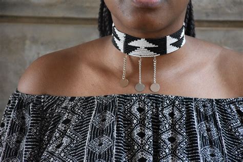 Maasai Choker Necklace Beaded Black And White African Etsy