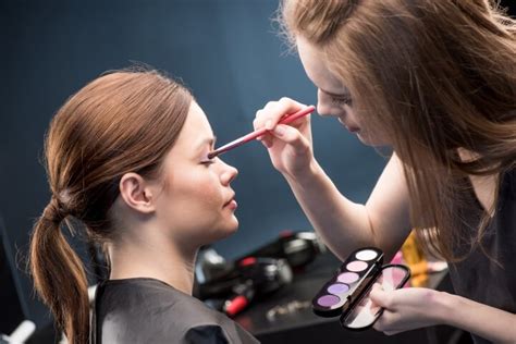 Formation Maquillage Ce Quil Faut Savoir Pour Se Lancer