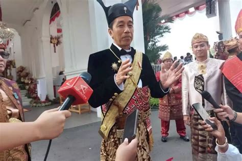 Presiden Jokowi Kenakan Baju Adat Surakarta Pada Upacara Hut Ke 78 Ri
