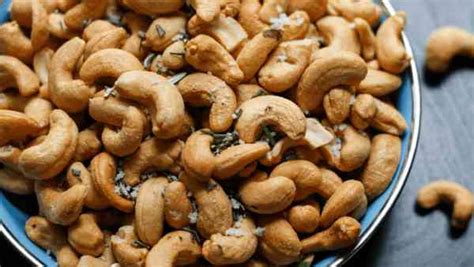 9 Manfaat Kacang Mete Untuk Kesehatan Malangvoice