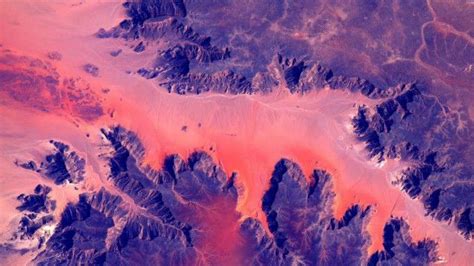 Las Impresionantes Fotos De La Tierra Tomadas Por El Astronauta Scott
