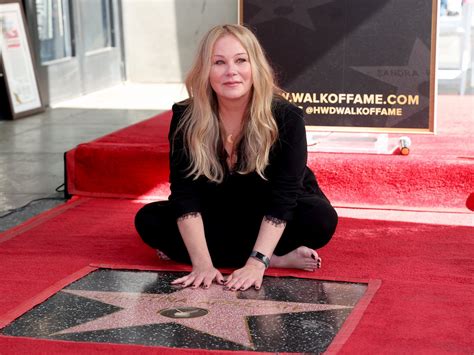 Christina Applegate Makes First Public Appearance Since Ms Diagnosis At