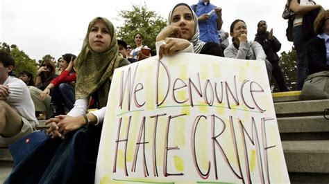 Hate Crimes Against Muslims In U S Surged 67 Last Year Fbi Report