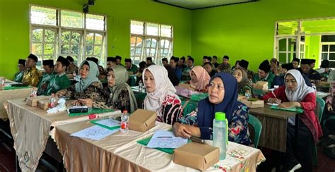 Kasubbag Tu Buka Kegiatan Pembinaan Penyuluh Agama Islam Di Lingkungan