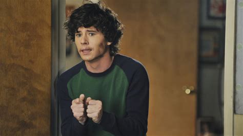 Charlie Mcdermott Axl Heck Sitcoms Online Photo Galleries