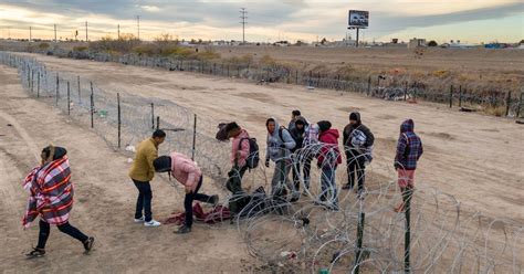 Senators Unveil Bipartisan Bill To Impose Tougher Asylum And Border Laws