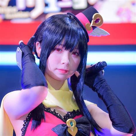Pin On リーユウ Liyuu 黎獄