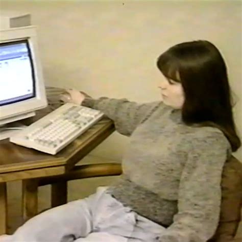 this 1997 video tutorial on how to have cybersex is hilarious e