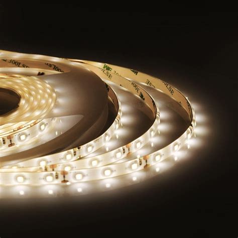 Светодиодная влагозащищенная лента Ogm 4 8w M 60led M 2835smd теплый