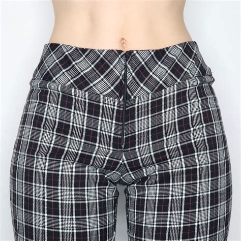 11 Of The Most Ridiculous Flared Pants From The 90s And Early 2000s