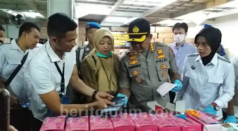 Impor 1 9 Juta Masker Dari China Pengusaha Sidoarjo Digerebek Polisi
