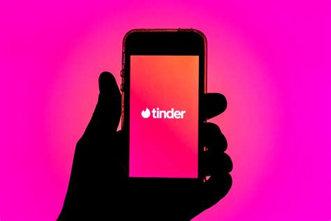 5 Tips To Improve Your Tinder Profile Cairo Gossip