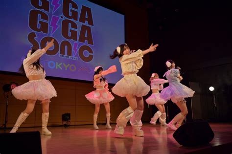 きゅるりんってしてみて、ギガソニで新曲『ジェリービーンズシューター』を披露！＜giga・giga Sonic＞ Wwsチャンネル