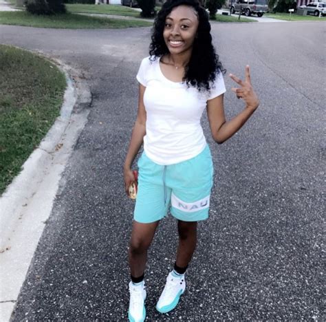 Pin By Diaryofthuggergirl 🪬 On ᥫ᭡ • School Outfits Cute Outfits