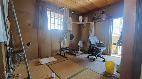 プリプリjet C101 2日目ナ 25b On Twitter 部屋のモノ殆ど捨てて、お掃除し終わったのに…何か汚い ノД` … 物が