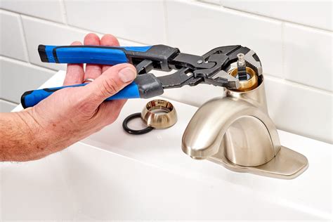 How To Repair A Leaky Single Handle Cartridge Faucet