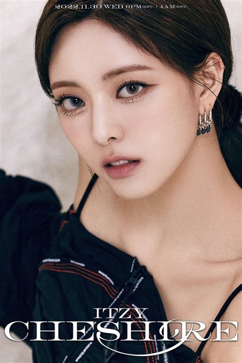 있지 유나 티저 속 무결점 비주얼…인형 같은 이목구비 네이트 뉴스