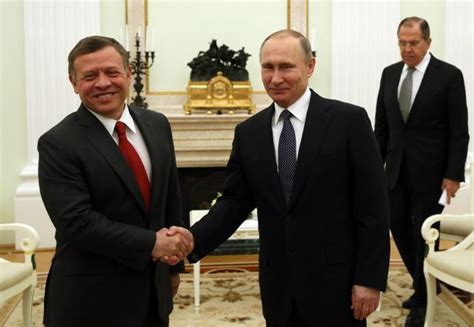 プーチンの“愛人”への怪しいカネの流れを暴いた「パンドラ文書」の衝撃 5年前のパナマ文書を超えた クーリエ・ジャポン